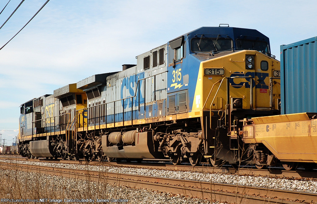 CSX Q117